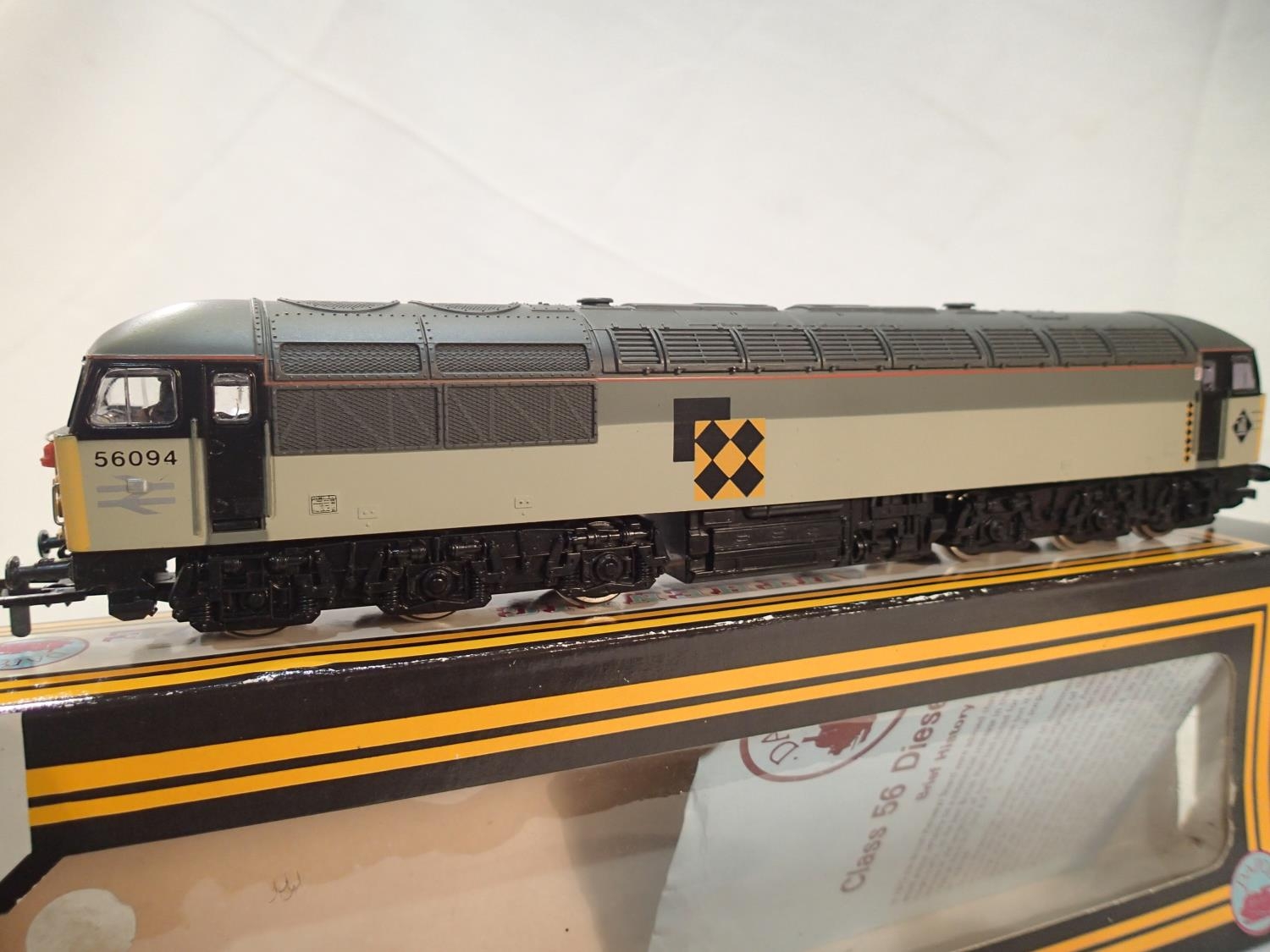 Dapol class 56 diesel, 56094, coal sector grey, excellent condition ...