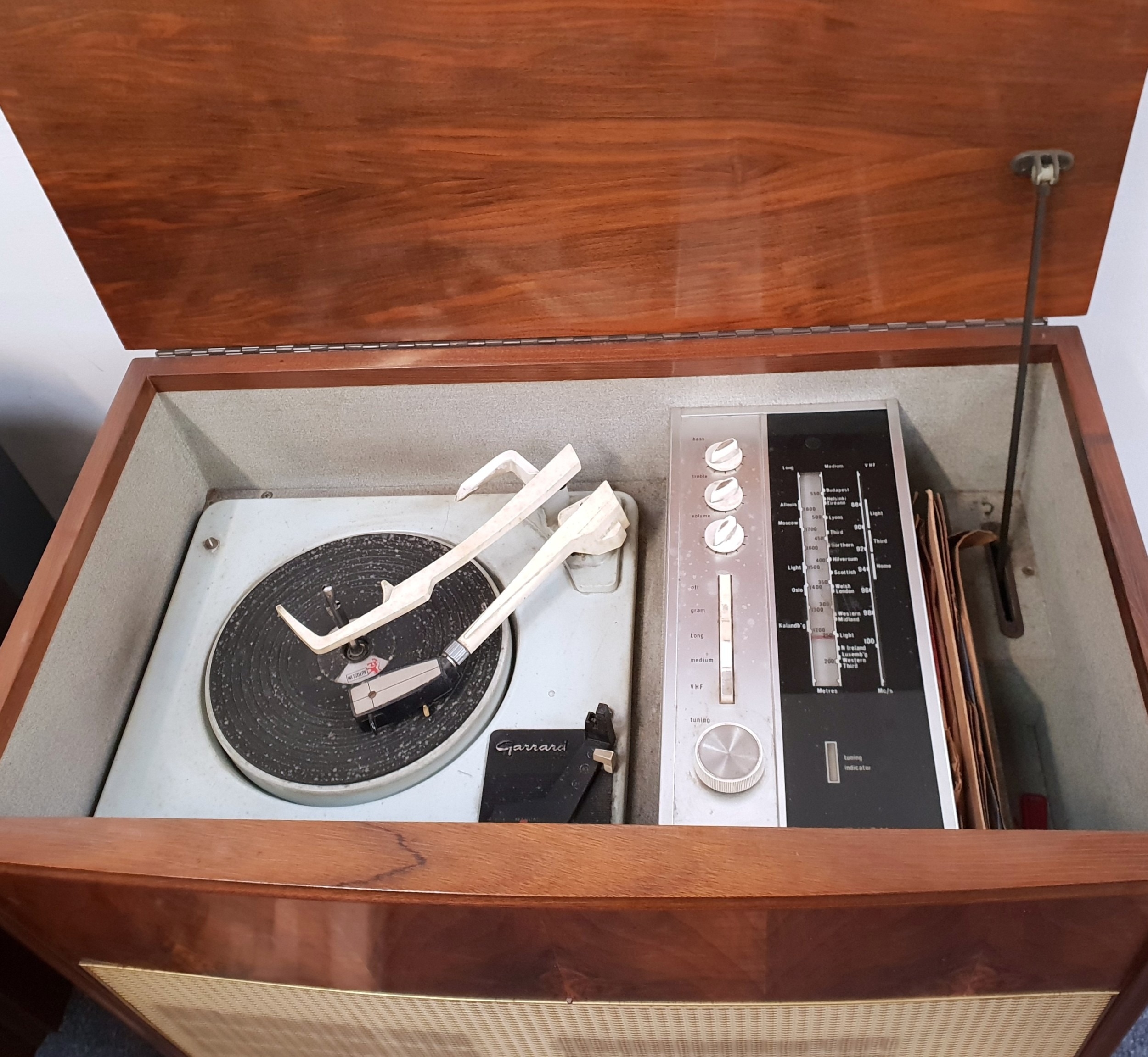 VINTAGE BUSH RADIO SRG 100 1964 RADIOGRAM WITH GERRARD RECORD PLAYER in ...
