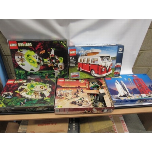 5 vintage boxed lego sets
