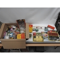 Box of 00 gauge accessories