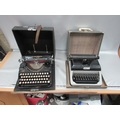 2 typewriters, Lilliput & 1940s continental