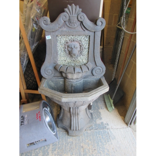 Large Garden feature