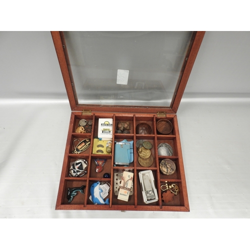 Small display case with contents