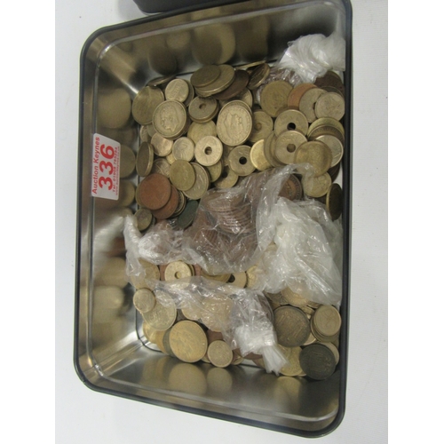 Tine of coins