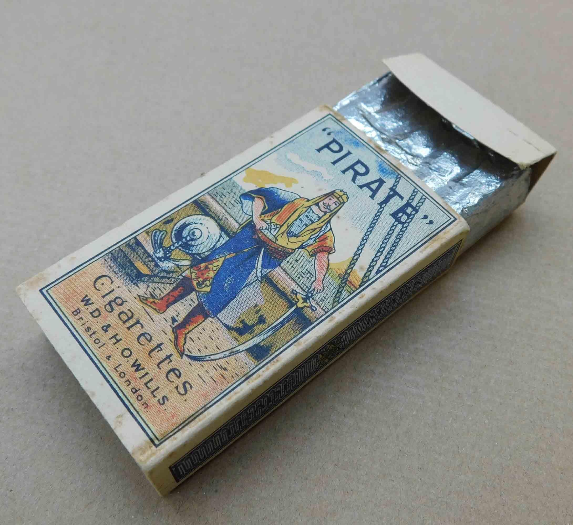 WWI era - Pirate cigarette packet with original cigarettes