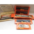Hornby/Railways - Caledonian Pug class engine/mail coach & carriages