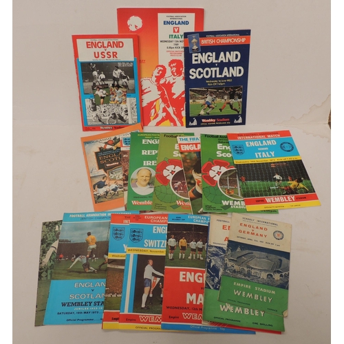 England home football programme collection - 1959-1989 (19)