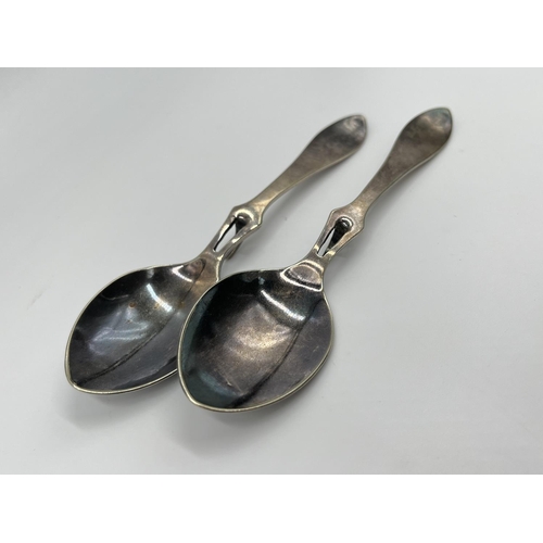 A pair of antique Roberts & Belk silver plated jam spoons - approx ...