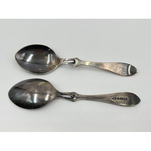 A pair of antique Roberts & Belk silver plated jam spoons - approx ...