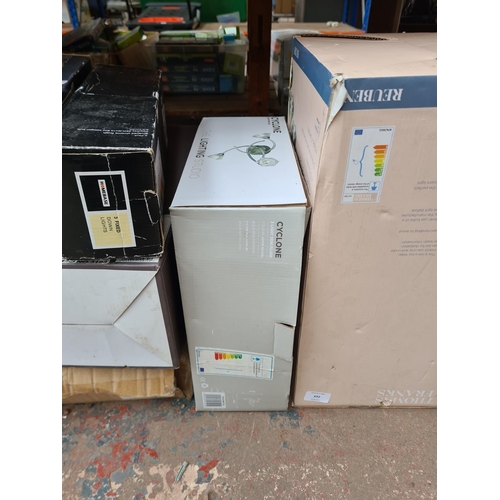 Ten boxed lighting items to include Thomas & Franks Ruben 5-light ...