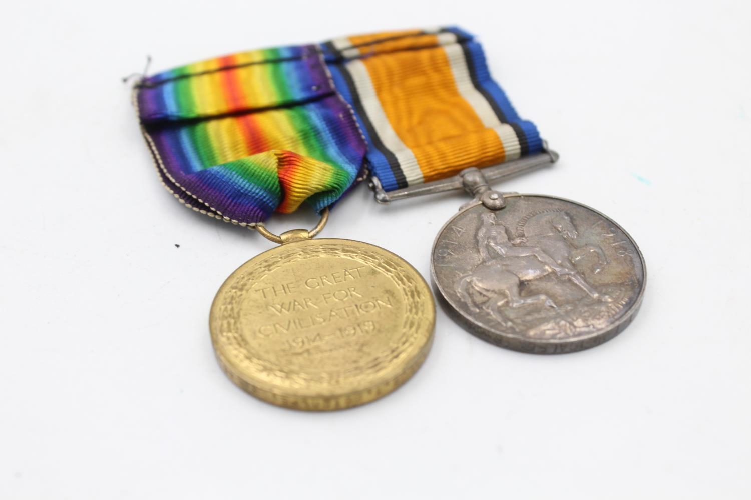 Two WWI medals with original ribbons presented to 265792 PTE T.I ...