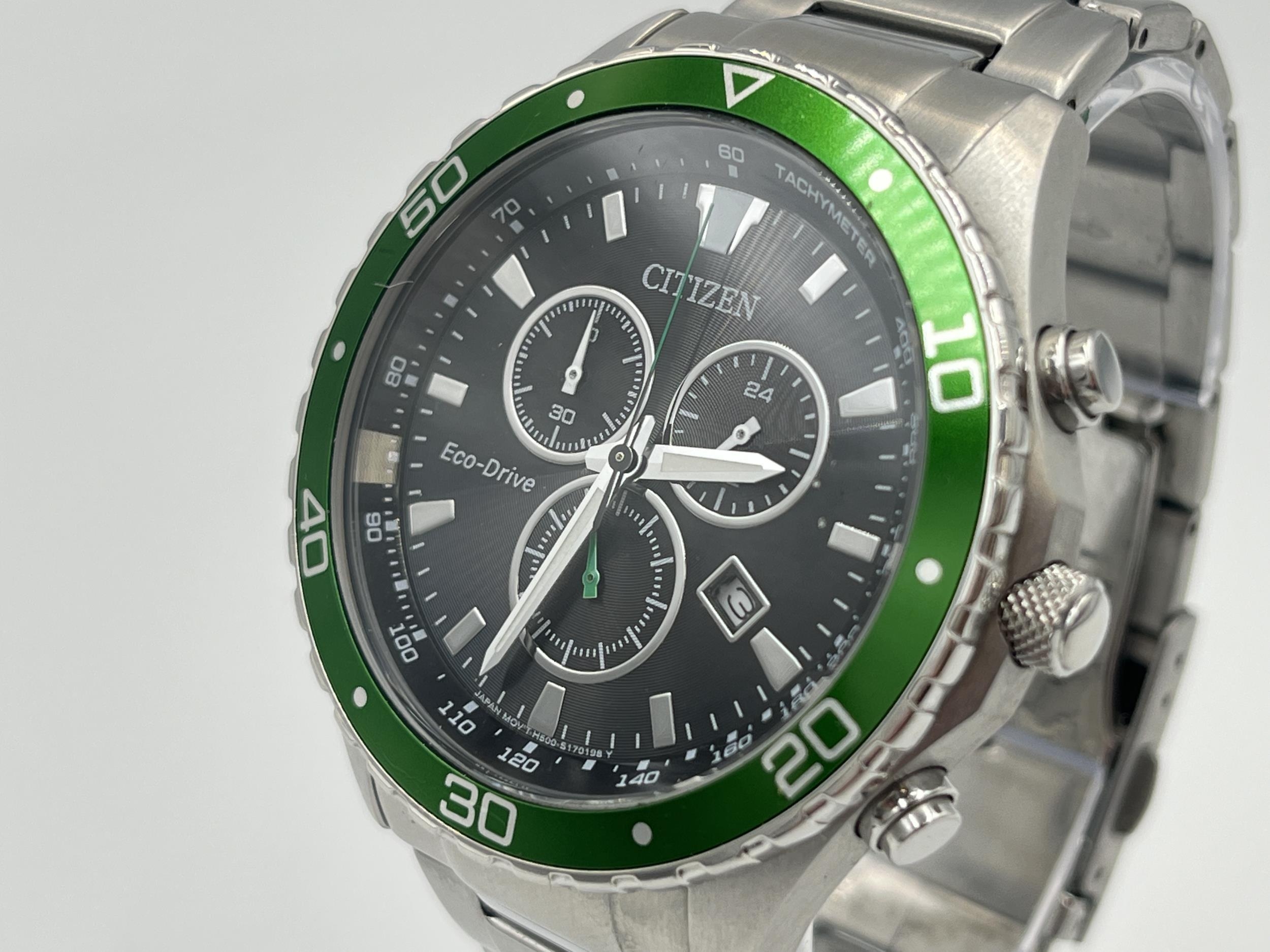 A Citizen Eco-Drive H500-S124158 44mm men's chronograph wristwatch