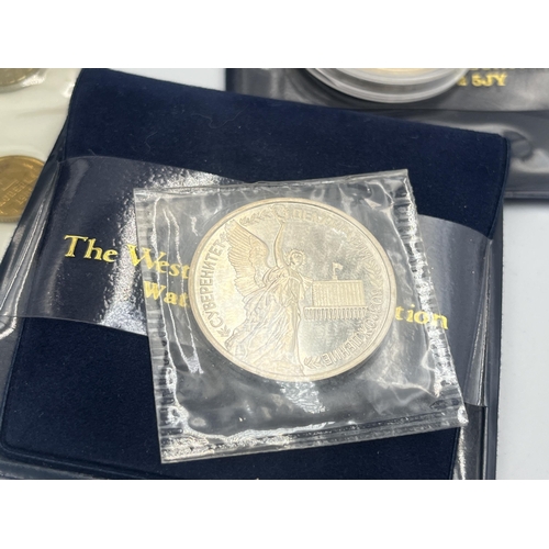 A cased collection of Russian proof coins to include cased 1983 and ...