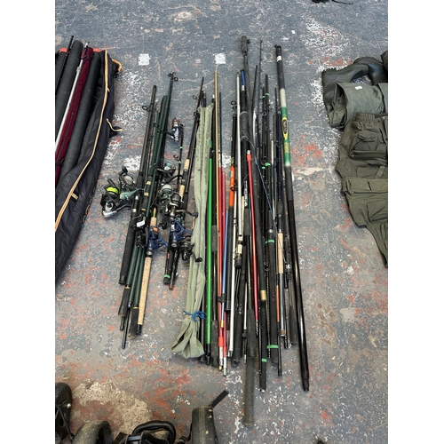 A large quantity of fishing tackle to include Dragon Pike Doctor Spin ...