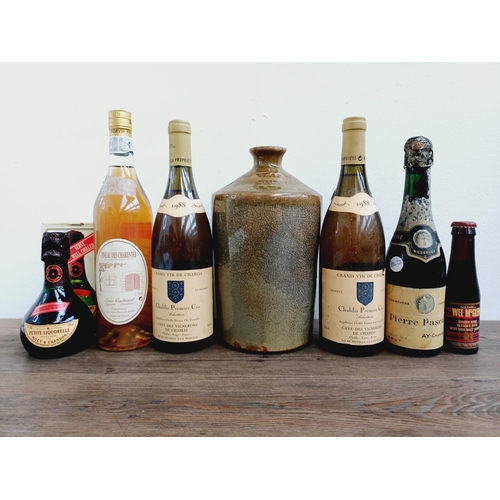 Seven items to include boxed 20cl bottle of Moët & Chandon Petite ...