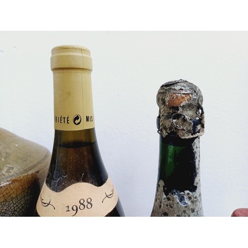 Seven items to include boxed 20cl bottle of Moët & Chandon Petite ...