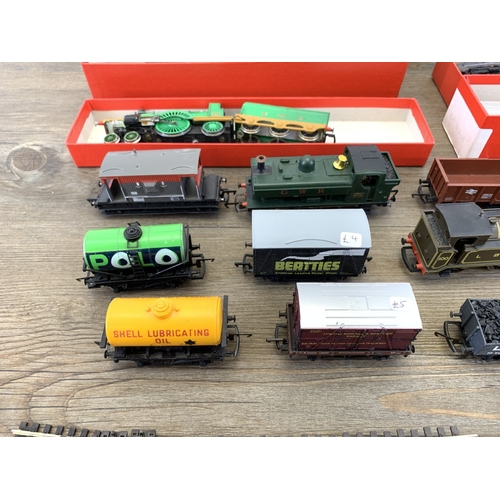 A collection of model railway vehicles to include Hornby GWR Pannier ...