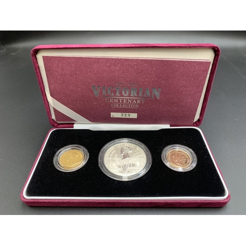 A boxed Royal Mint 1901-2001 Victorian Centenary coin collection ...