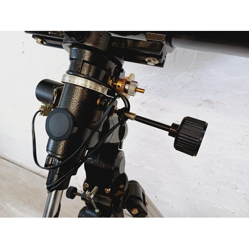 A Celestron C6-N D=150mm FI=750mm F/5 Newtonian reflector telescope ...