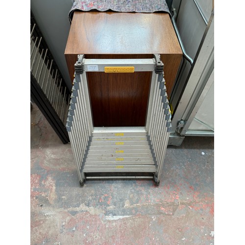 A Lazy Ladder LED8 aluminium telescopic ladder