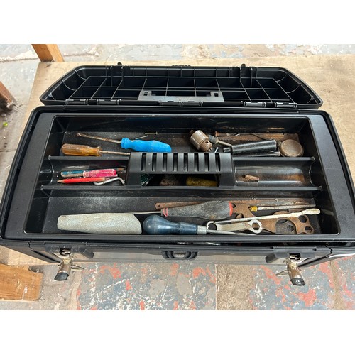 A Keter Pro Metal tool box containing tools to include Black & Decker ...