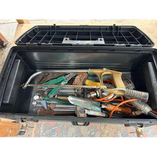 A Keter Pro Metal tool box containing tools to include Black & Decker ...