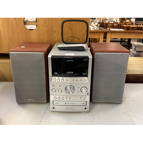 A Sony CMT-SPZ90DB micro stereo system comprising three disc changer CD ...