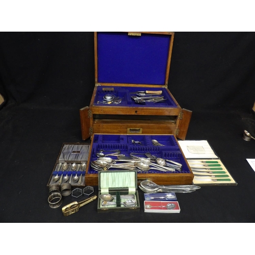 Oak canteen box fitted with 2 drawers and assorted cutlery (all cutlery shown)