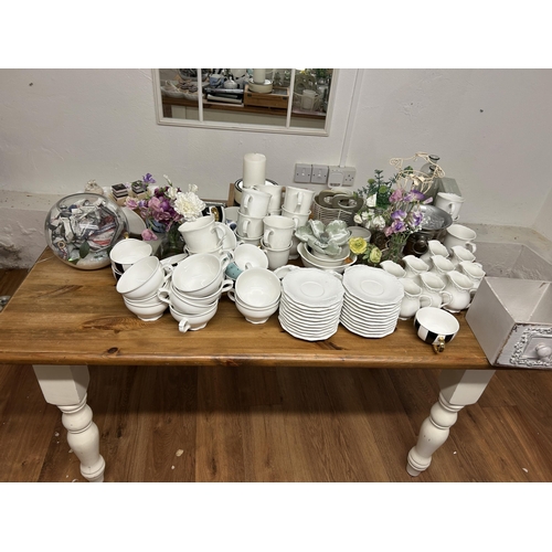 A collection of modern tea ware, decorative home wares etc 2 crates