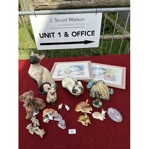 Sandicast Cat Figure height 35 cms and others plus ornaments and two ...