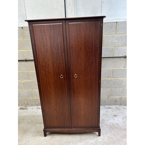 A stag minstrel double wardrobe 90x76x175
