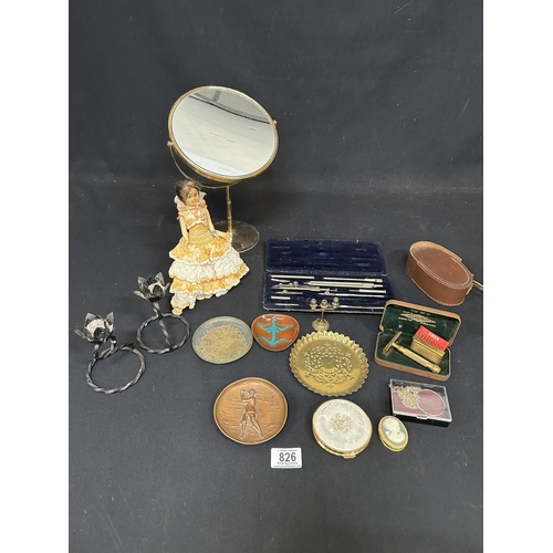 Assorted sundry items
