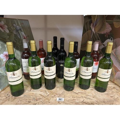 12 Bottles of assorted Wines