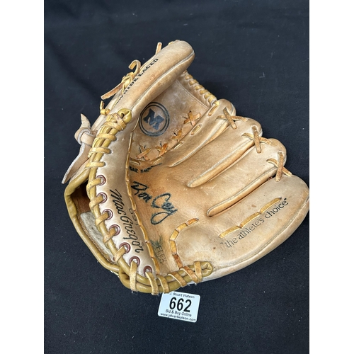 Signed American Baseball MacGregor glove Ron Cey (Penguin) Professional ...