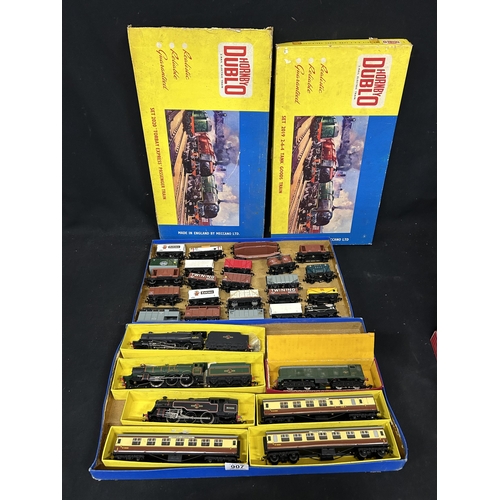 Hornby Dublo: 4 Locos, 3 Carriages and 25 Wagons in two vintage Dublo ...
