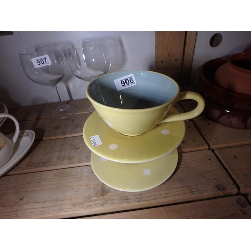 SET OF TWO CUPS AND SAUCERS