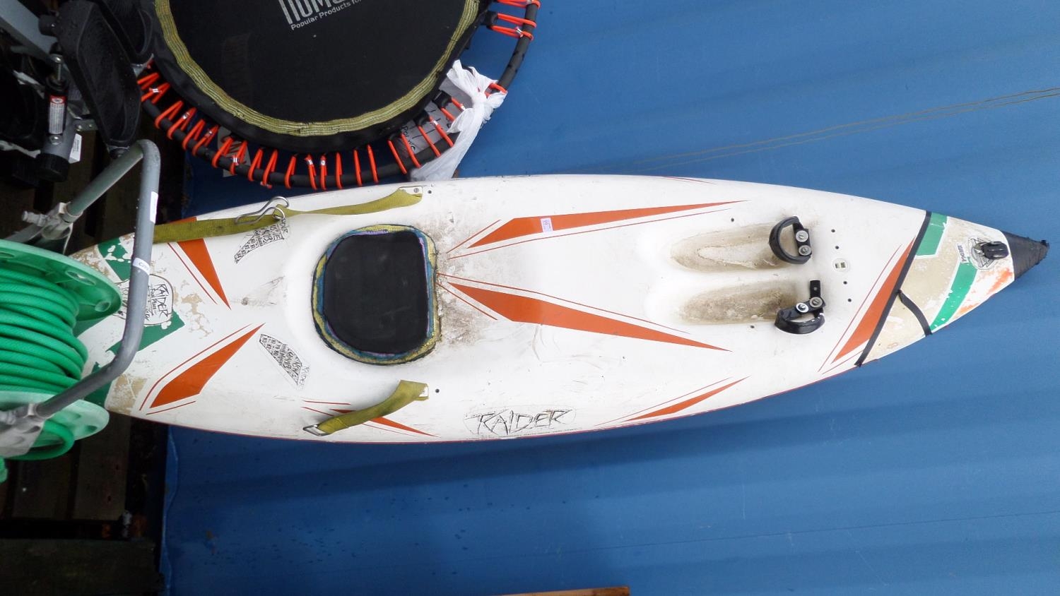 RAIDER KAYAK