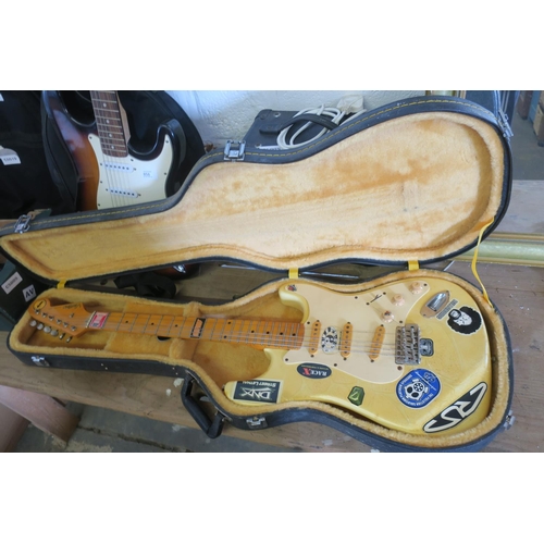 VESTER TRADITION SERIES ELECTRIC GUITAR IN CASE SERIAL NO. 99878