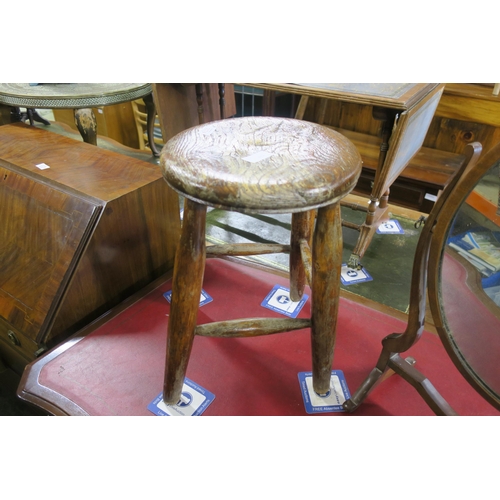VINTAGE RUSTIC STOOL