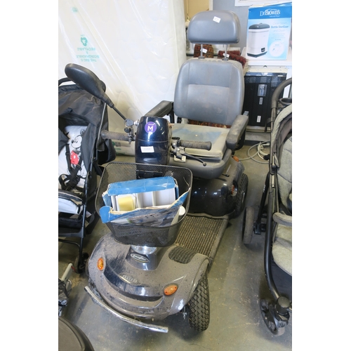 MOBILITY SCOOTER