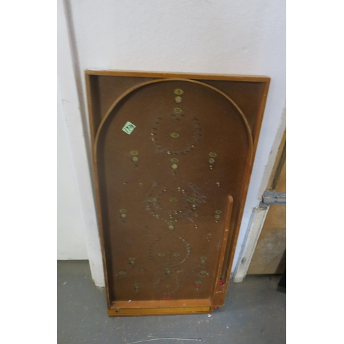 VINTAGE BAGATELLE BOARD