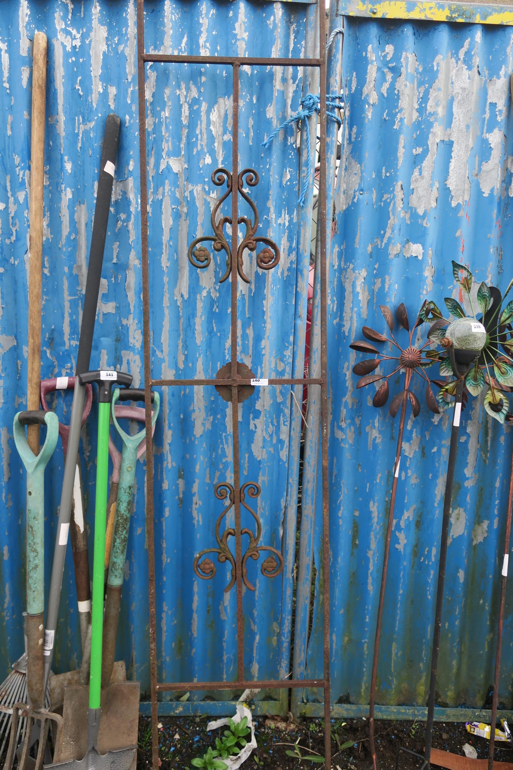 VINTAGE METAL PANEL