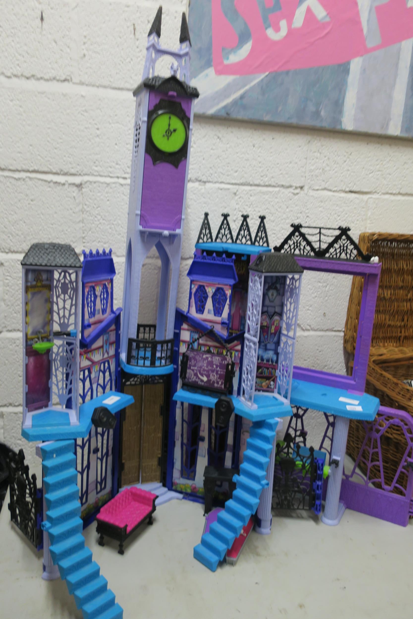 A LARGE MONSTER HIGH CASTLE