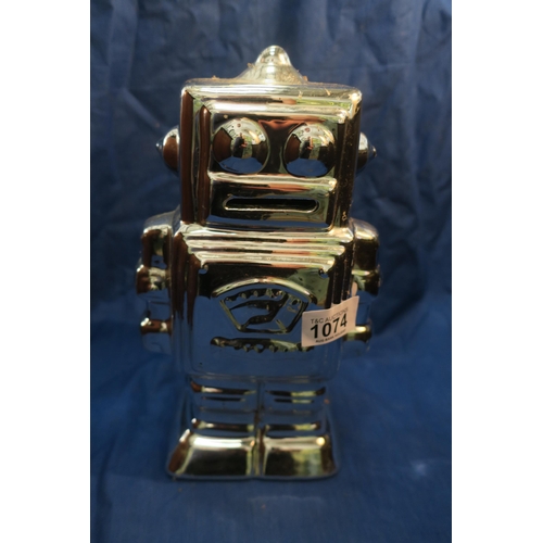 LARGE ROBOT MONEY BOX IN SILVER COLOUR