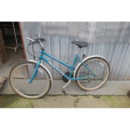 APOLLO GIRLS MOUNTAIN BIKE