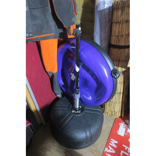 PUNCH BAG BASE AND FITNESS BALANCE BALL