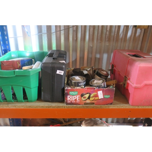 LARGE SELECTION OF ODD TOOLS