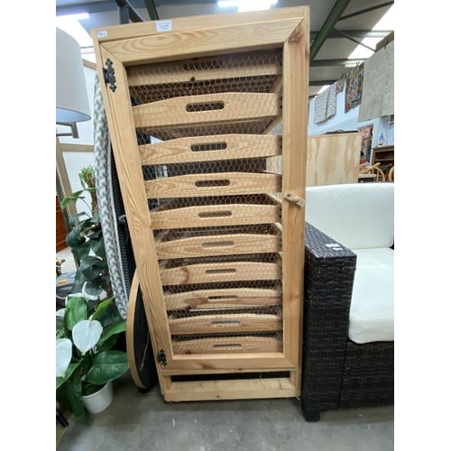 Selling with Thompsons Auctioneers