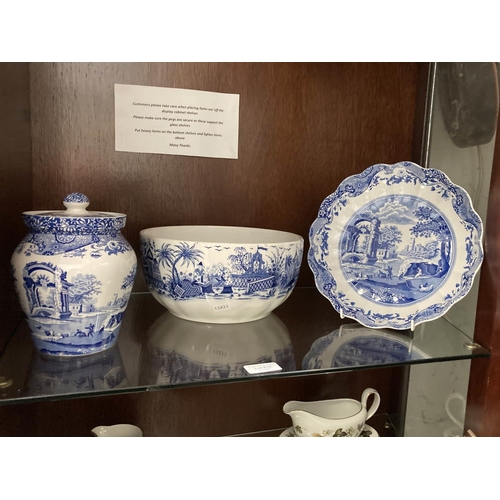 Blue & white Spode design C.1816 ginger jar & bowl & a Villeroy & Boch ...