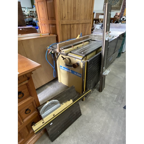 Selling with Thompsons Auctioneers